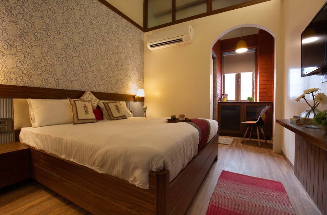Luxury PG & Hostels For Boys & Girls Near Me - Aurus Life
