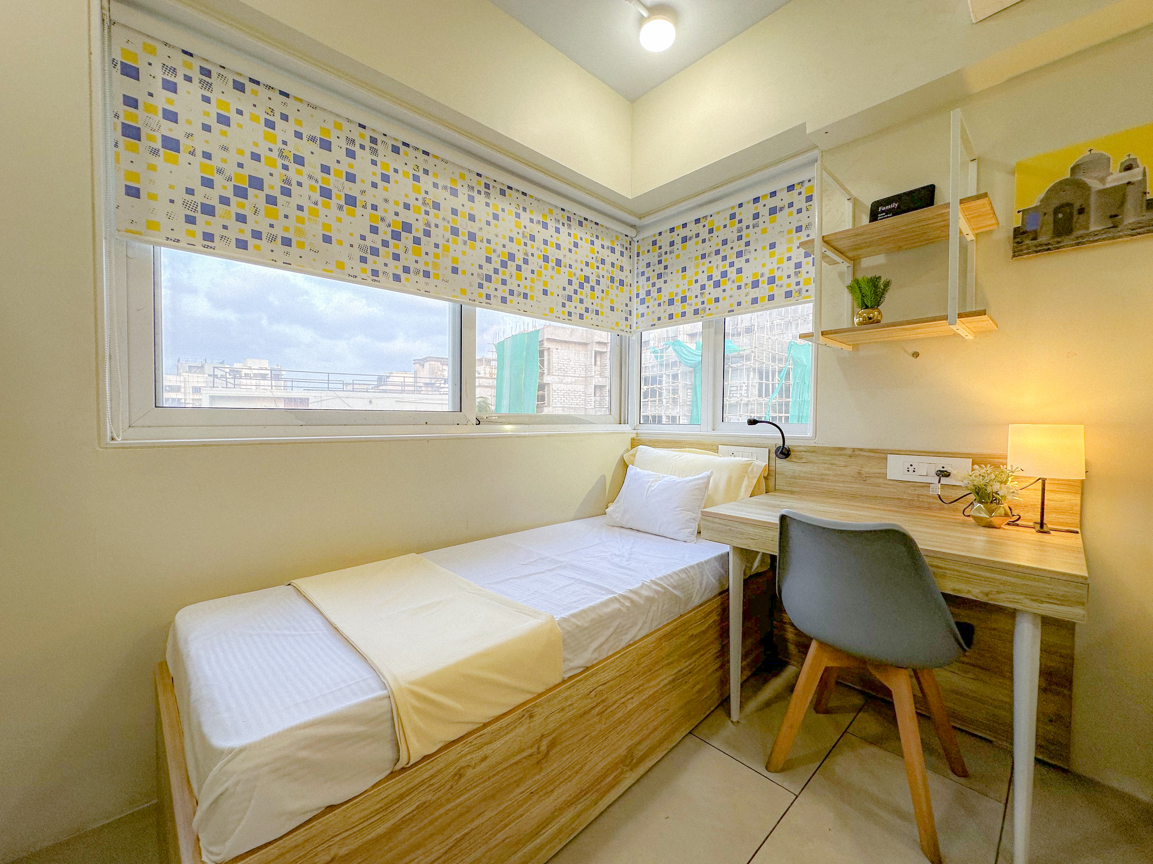 Luxury PG & Hostels For Boys & Girls Near Me - Aurus Life
